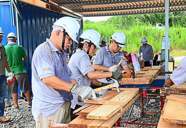 Naim lends muscle to Habitat’s Borneo Blitz Build 2014 Project | Naim ...